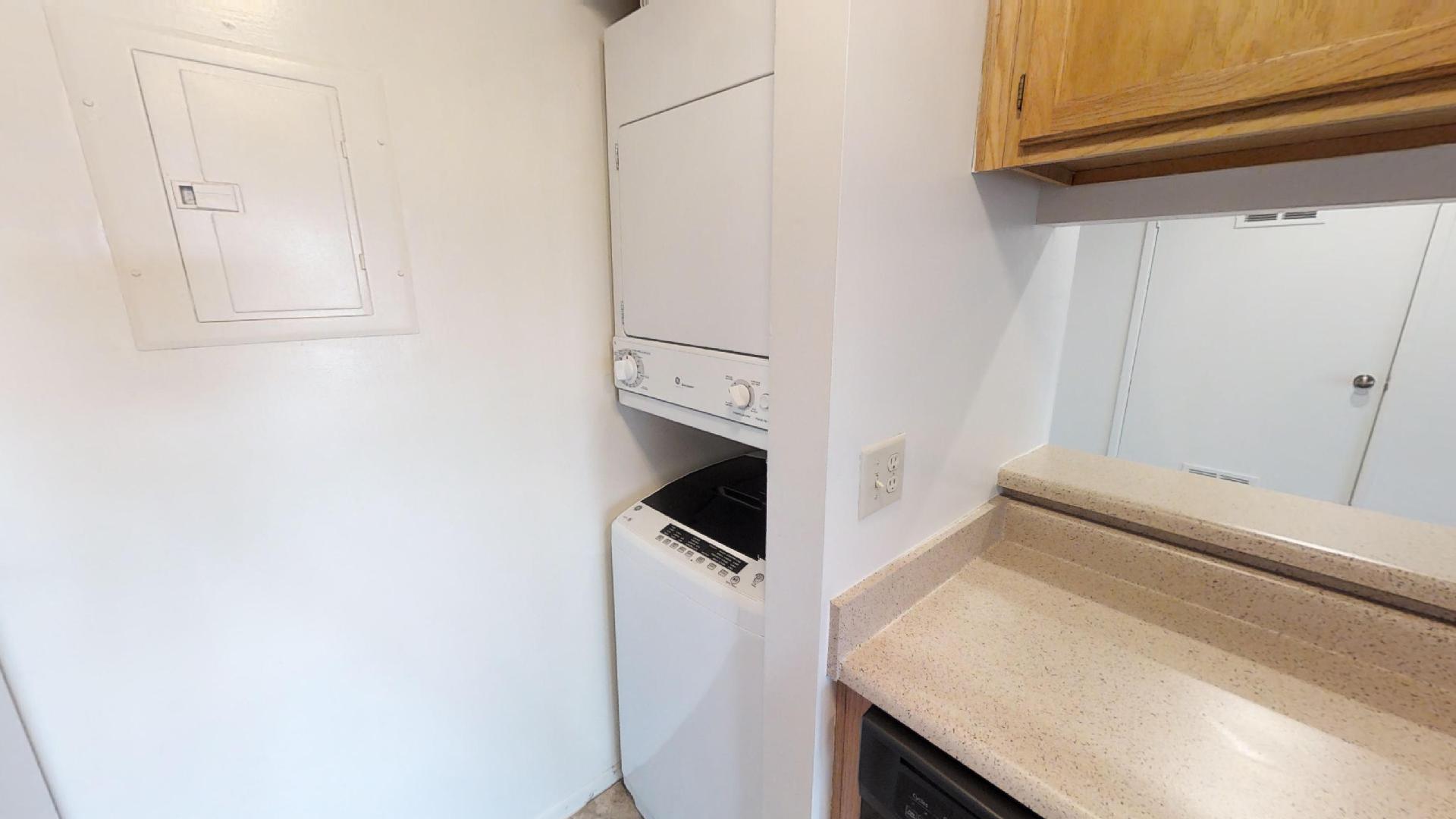 Falcon Point Apartments