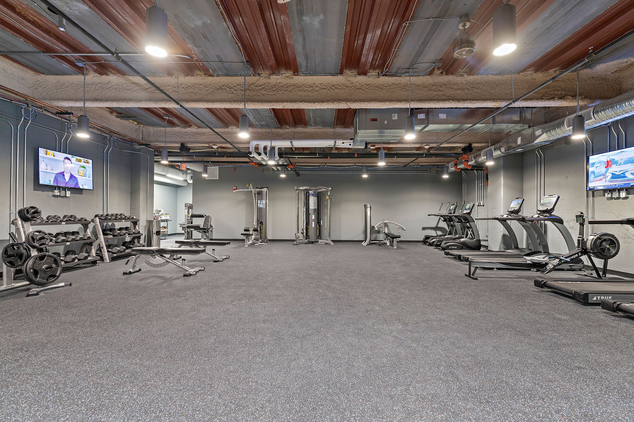 Flashcube Apartments - LeasingKC